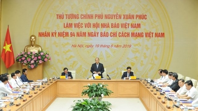 Prime Minister Asks Press To Intensify Fight Against Fake News